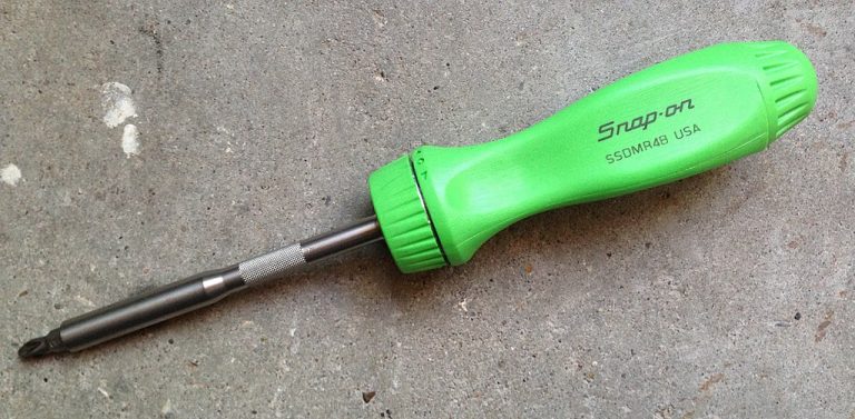 4 marques d’outillages en mécanique qui ont fait leurs preuves